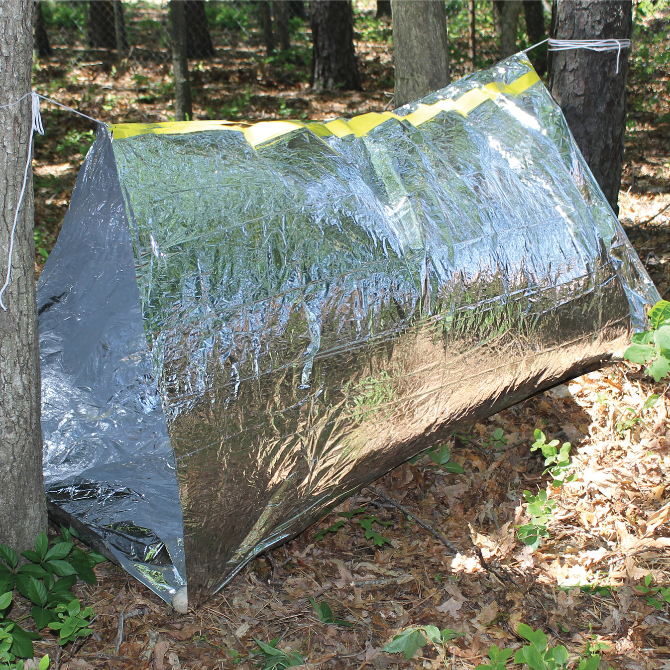 Survival Tent Emergency Heat Reflective Lightweight 2 Man Camping Shel ...